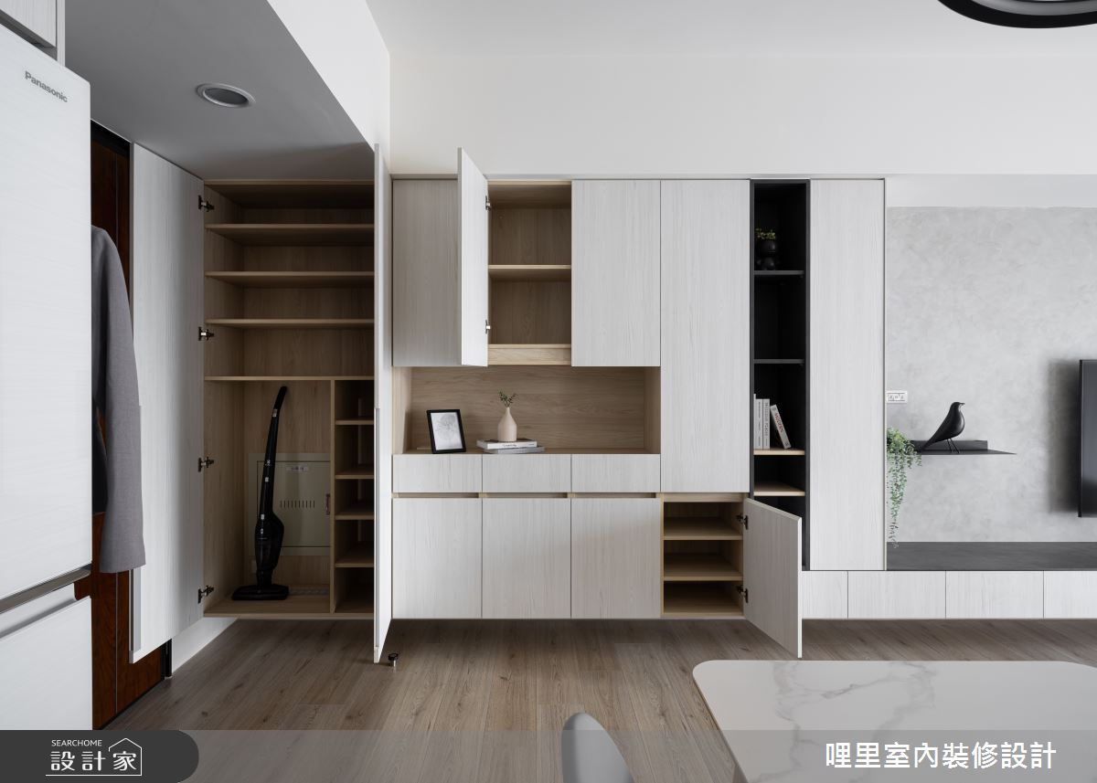 玄關收納有一套！20+玄關衣帽間＆儲藏室規劃，小空間蘊藏大容量_哩里_18之12－設計家 Searchome